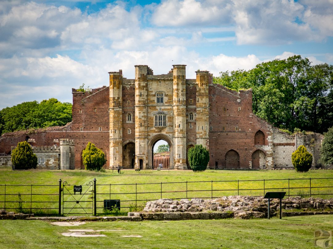 Thornton Abbey 2016 (week 1) | Paul Docherty